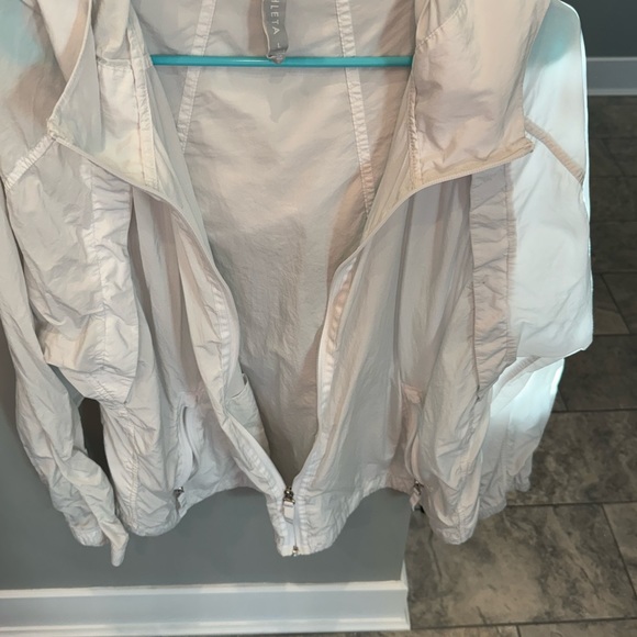 Athleta | Jackets & Coats | Athleta Light Wind Breaker | Poshmark